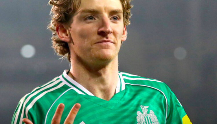 BREAKING: Barcelona sign Gordon for €80m - Sporting Life